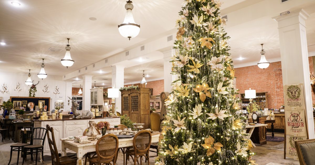 Your Guide to Holiday Shopping in Bryan, Texas | Destination Bryan